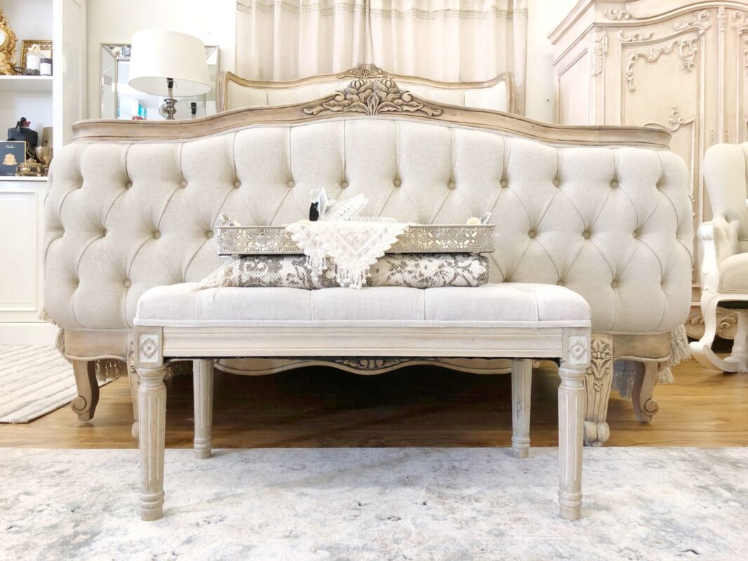 Savannah Tufted Bench | Rococo Decor