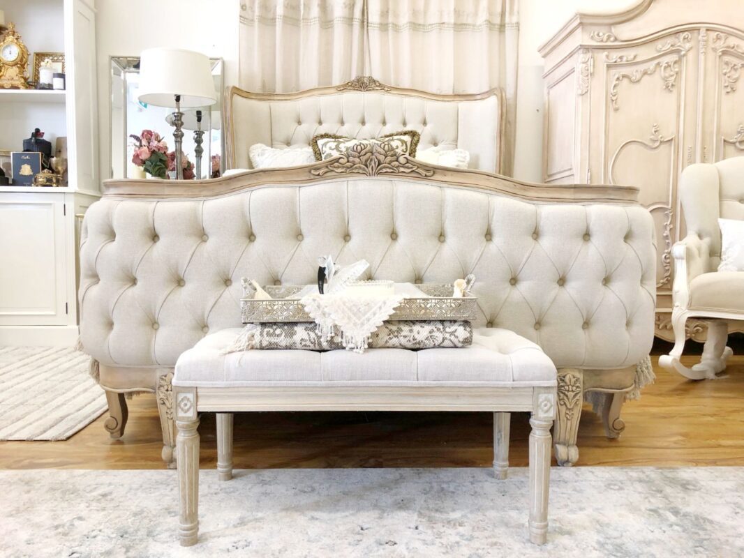 Savannah Tufted Bench | Rococo Decor